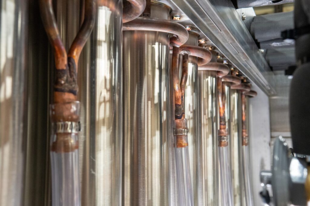 Vertical Tube Industrial Ice Machines: Consistent Quality